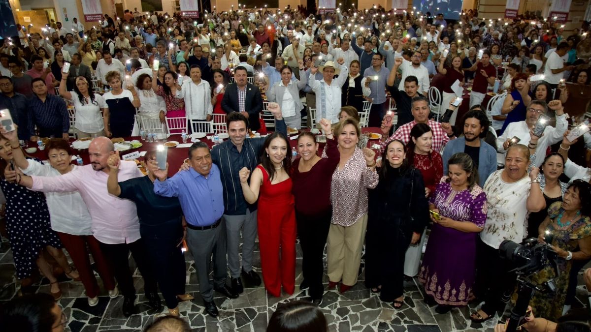 Maestros y maestras, transformadores de Puebla: Laura Artemisa